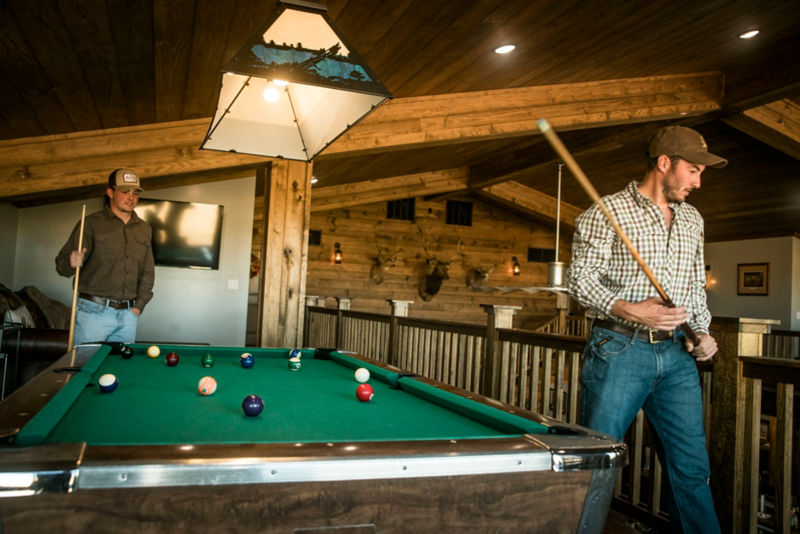 Mossy Pond Lodge, Nebraska Wingshooting Lodge | Orvis